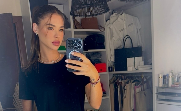 משודרגת ביהלומים: רוסלנה רודינה מצטרפת לטרנד המכנסיים השקופים | Fashion ...